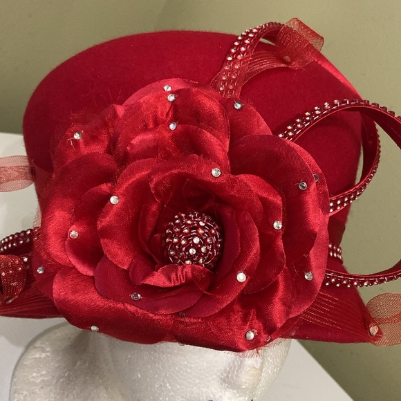 Ms. Divine | Accessories | Pretty Red Churchdresskentucky Derby Hat By ...